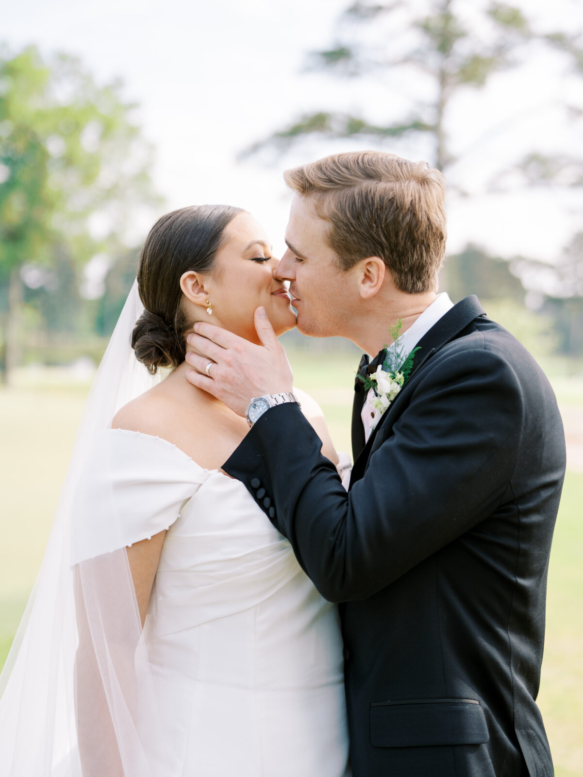 Timeless Atlanta Athletic Club Wedding - Hannah Forsberg | Destination ...