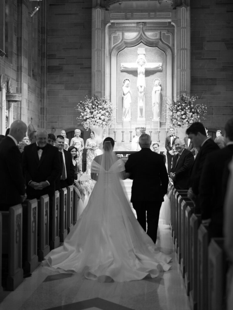 Timeless Atlanta Athletic Club Wedding - Hannah Forsberg | Destination ...